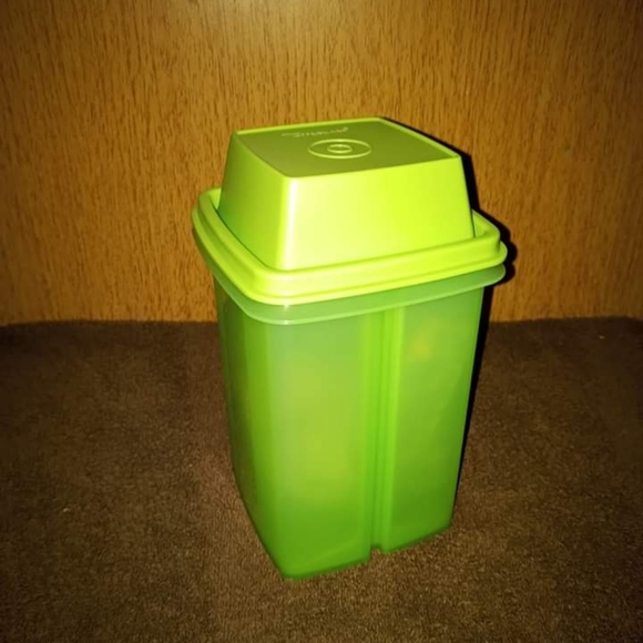 Tupperware | Kitchen | Tupperware Picadilly Green | Poshmark